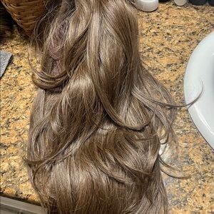 Belle Tress | Hair | Belle Tress Brooklyn Color Coolest Ash Brown Nwts ...